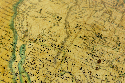 Antique Western U.S. Map wallpaper, The Right Seems Completely Unaware ...