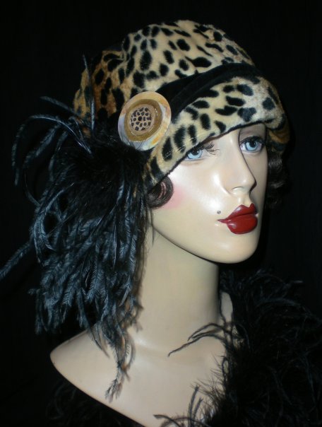 ATTIC CLUTTER: Flapper HATS