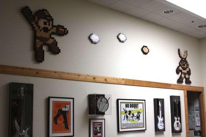 DAMN CRAZY PIX: 8-bit Wooden Decor