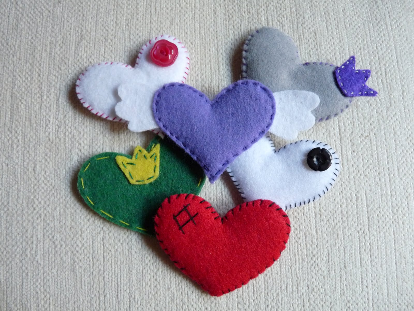 Mucho Mas Que Fieltro-----: ¡¡Corazón corazón!!