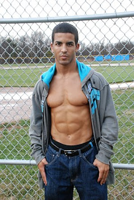 Hot Girls and Man: ANDRE BLAND: HOT NEW BODYBUILDER/FITNESS MODEL