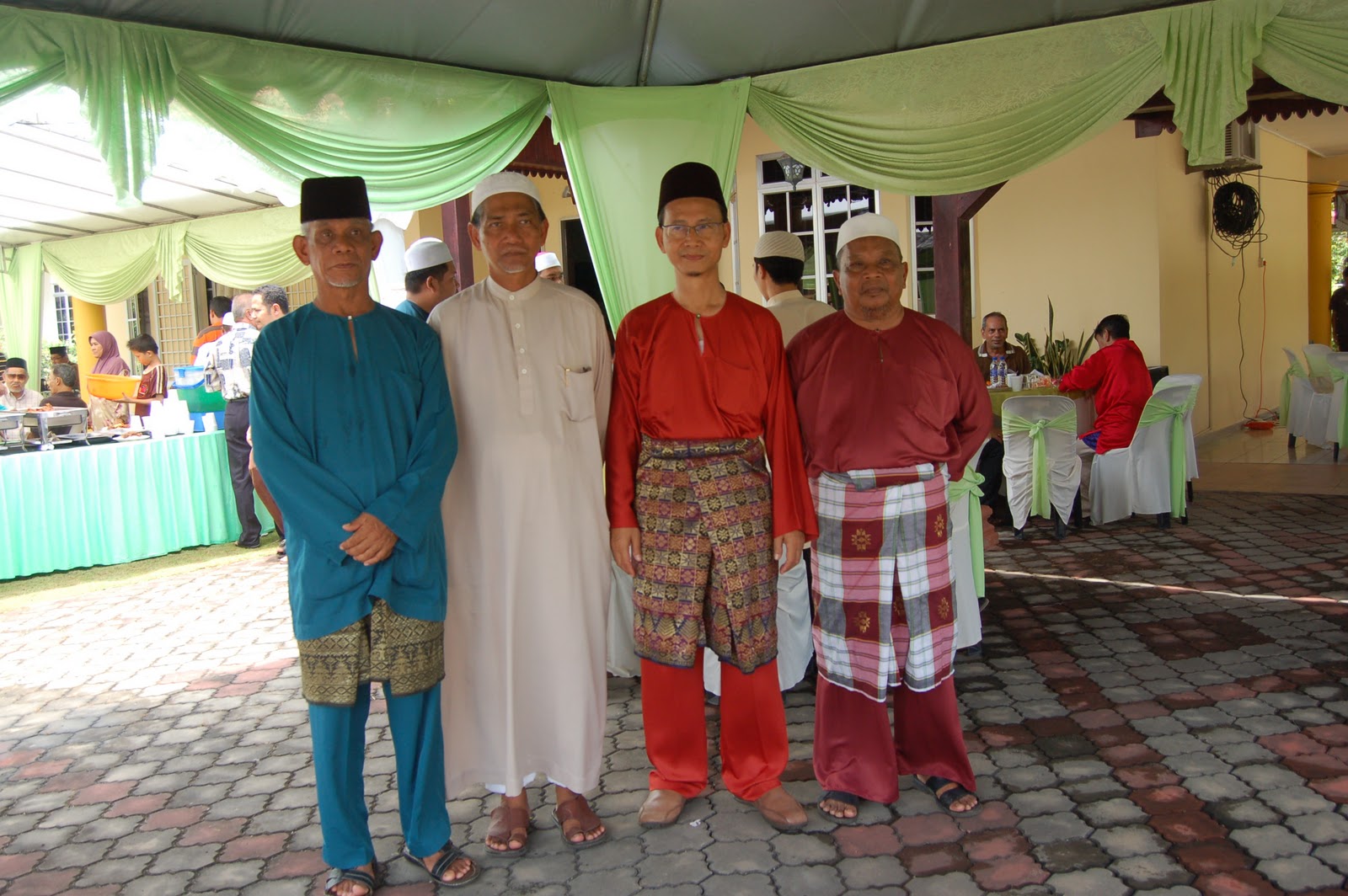LAMAN RASMI ADUN MAHARANI: RUMAH TERBUKA ADUN MAHARANI 1431H