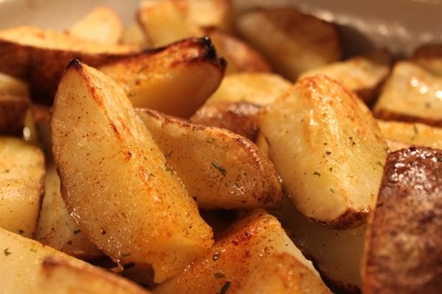 Kitchen Snaps: Roasted Quartered Potatoes