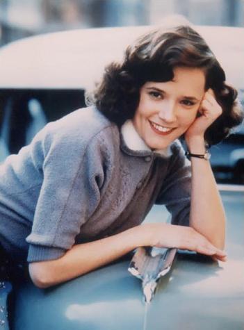 Blog Cabins: Movie Commentary and Reviews Made Fun: Ladies of the 80s ...