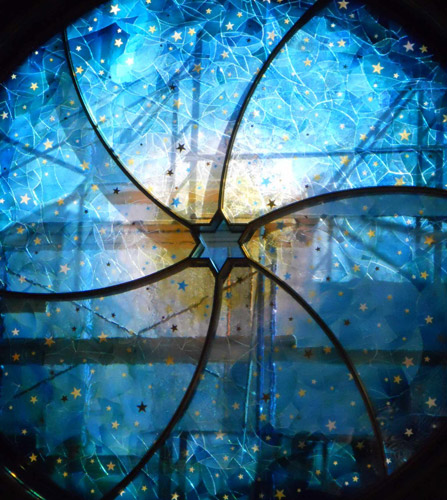 BirshyKat: Amazing Stained Glass Window!