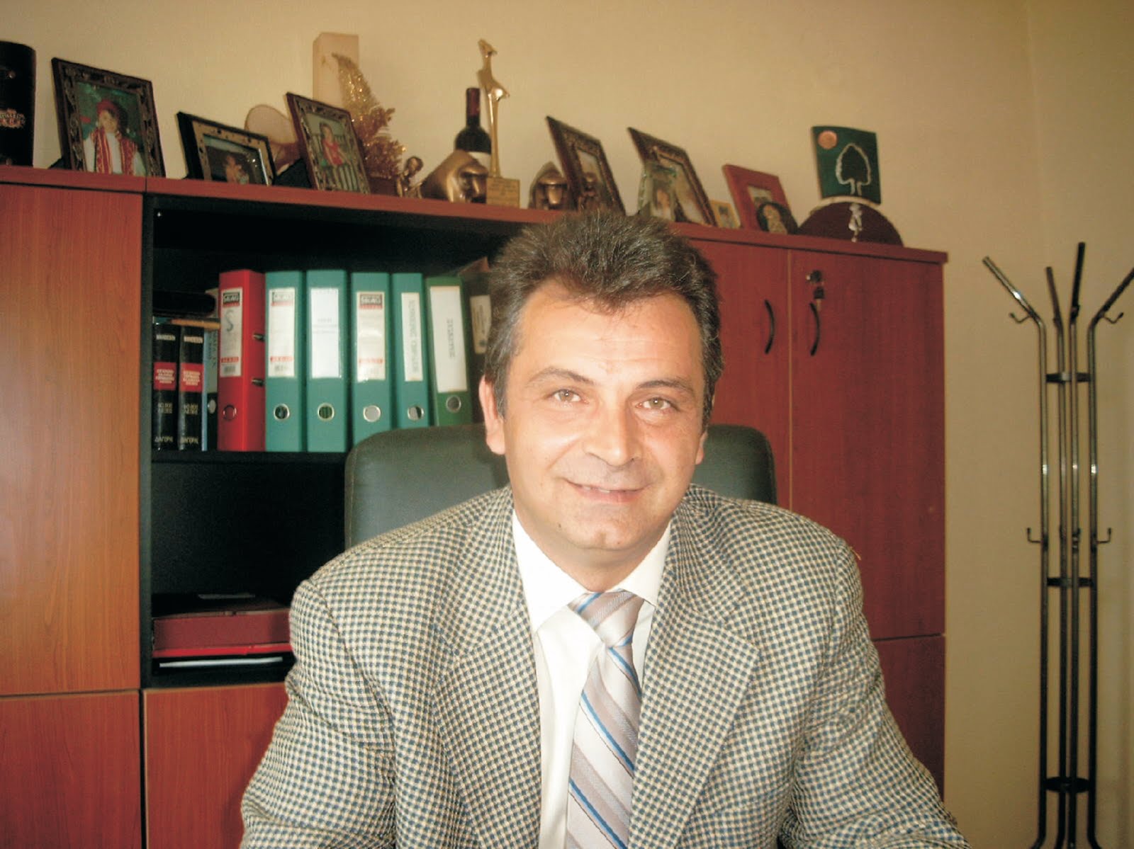 Ο ΓΙΩΡΓΟΣ ΤΡΙΑΝΤΑΦΥΛΛΙΔΗΣ ΥΠΟΨΗΦΙΟΣ ΣΥΜΒΟΥΛΟΣ ΜΕ ΤΟ ΣΥΝΔΥΑΣΜΟ ...