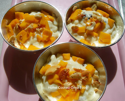 Oriya Food: Mitha Dahi with mangoes and Thanks