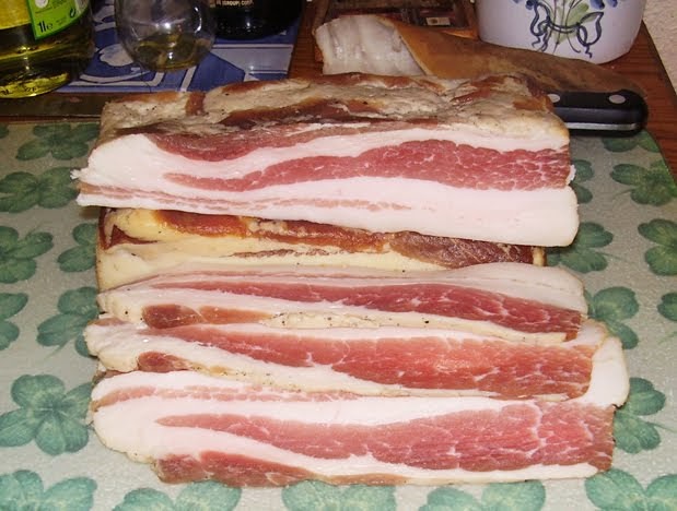 Holy Habanero!: Bacon in France!