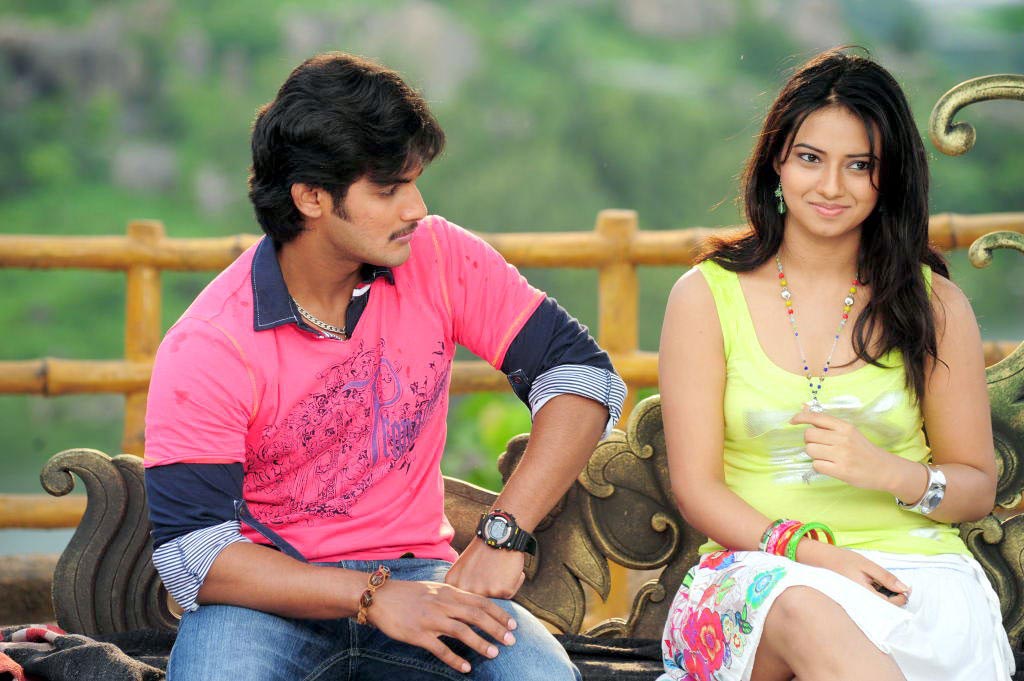 Telugu Movies: "Prema Kavali"Movie Latest Stills