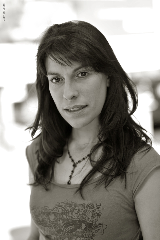 CYPRIEN LEYM: COMEDIENNE / ACTOR Cécile Evrard