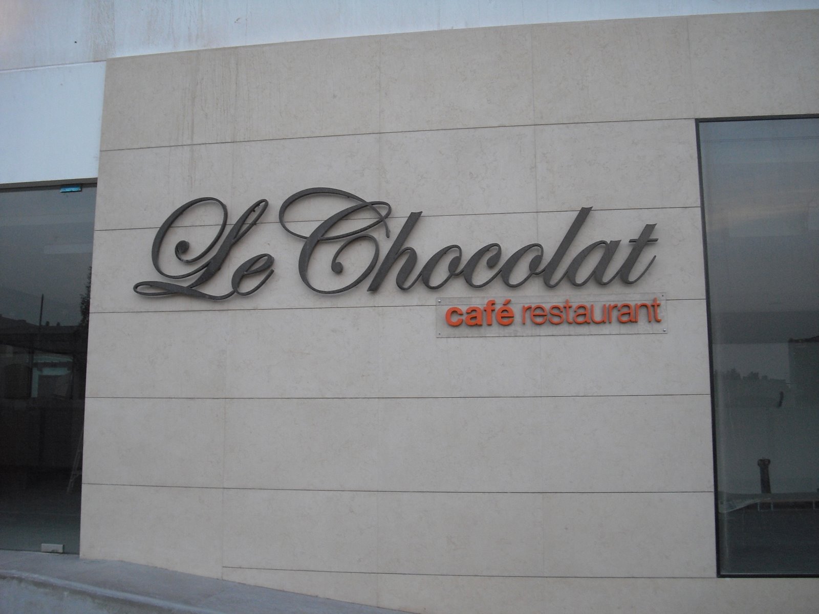 Sanabis (Bahrain) Daily Photo: The New Le Chocolat Cafe Restaurant