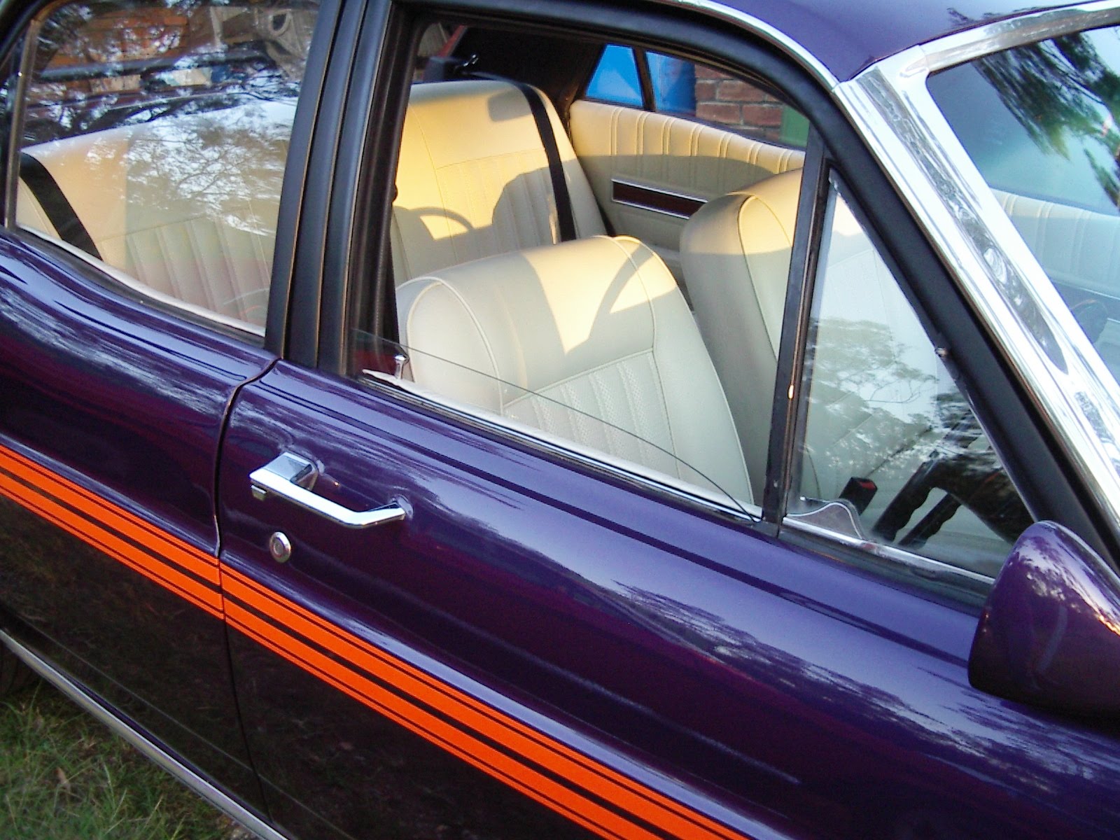 Ultimate Classics Car Hire