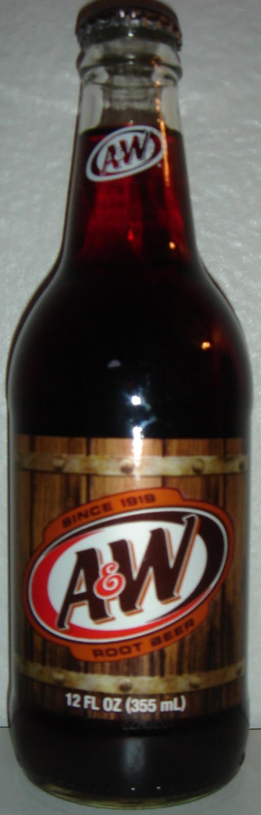 Cosmo's Root Beer Reviews: A&W Root Beer