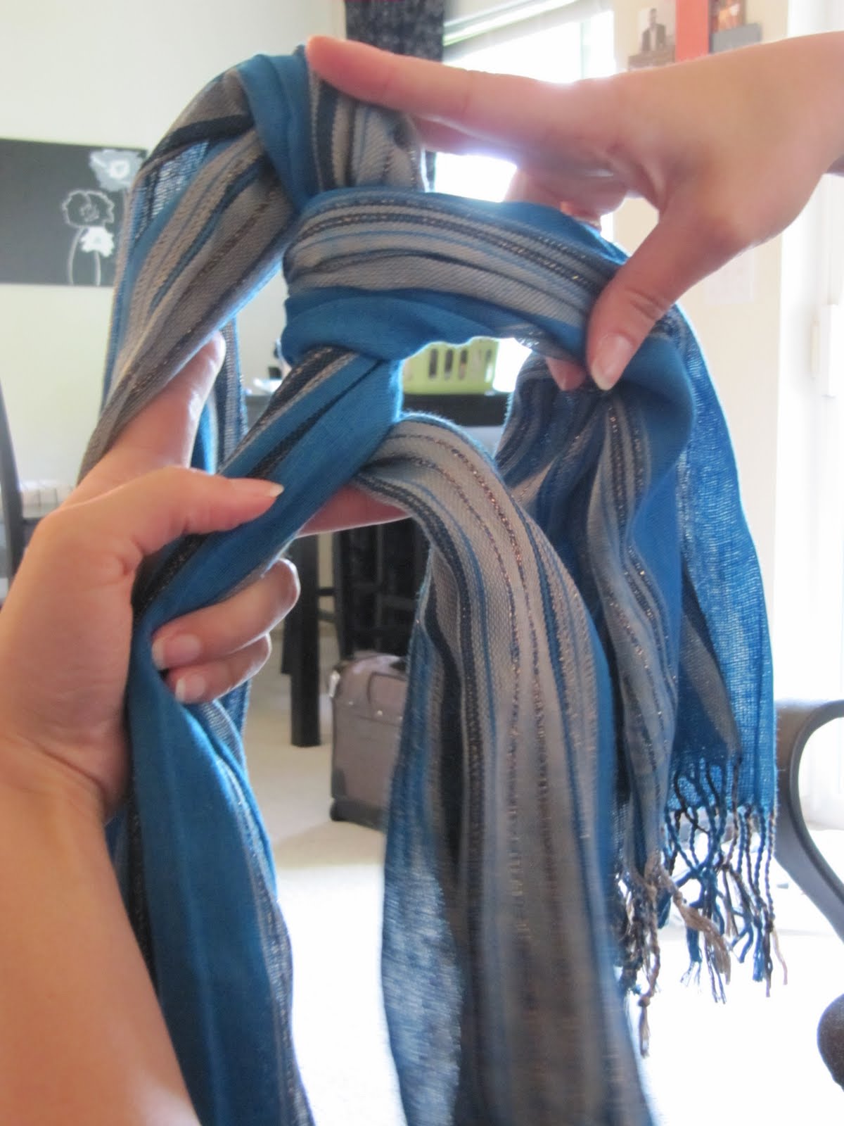 Krissa's Creative Hands: Braid a Scarf
