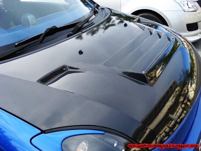 Suzuki Swift: Carbon Fiber Hood