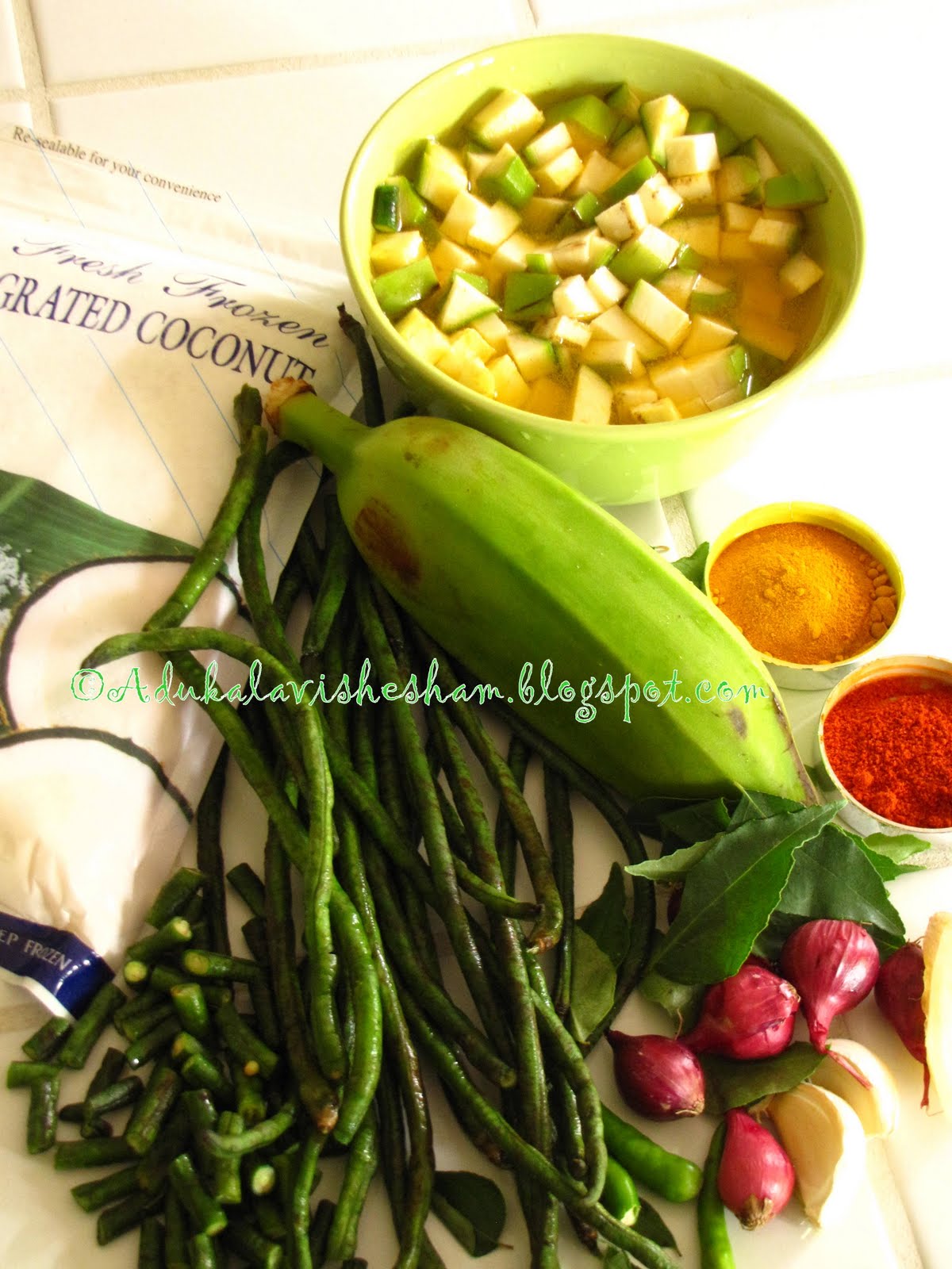 Adukala Vishesham: Pachakkaya Payar Thoran / Raw plaintain long yard ...