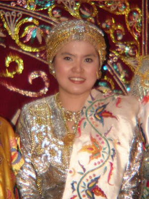 SULU - history and beauty: Tausugs triumph in France music festival