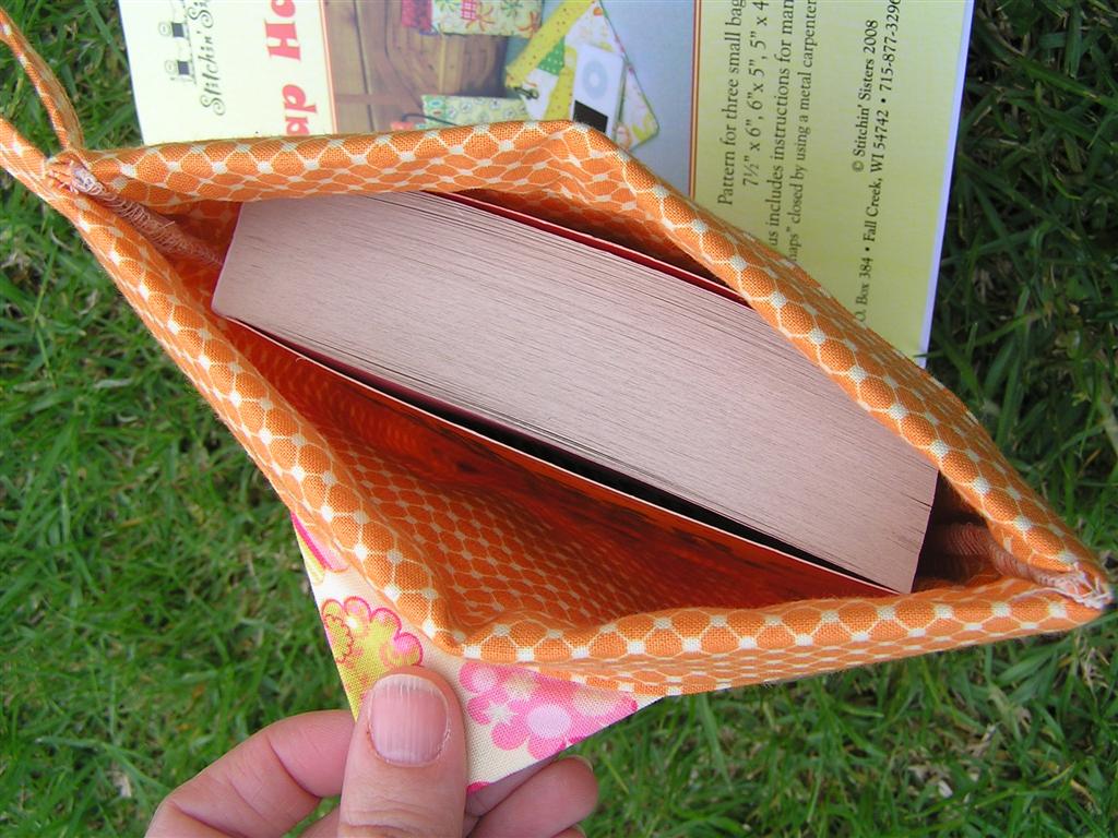 Thimbelina: Book pouch
