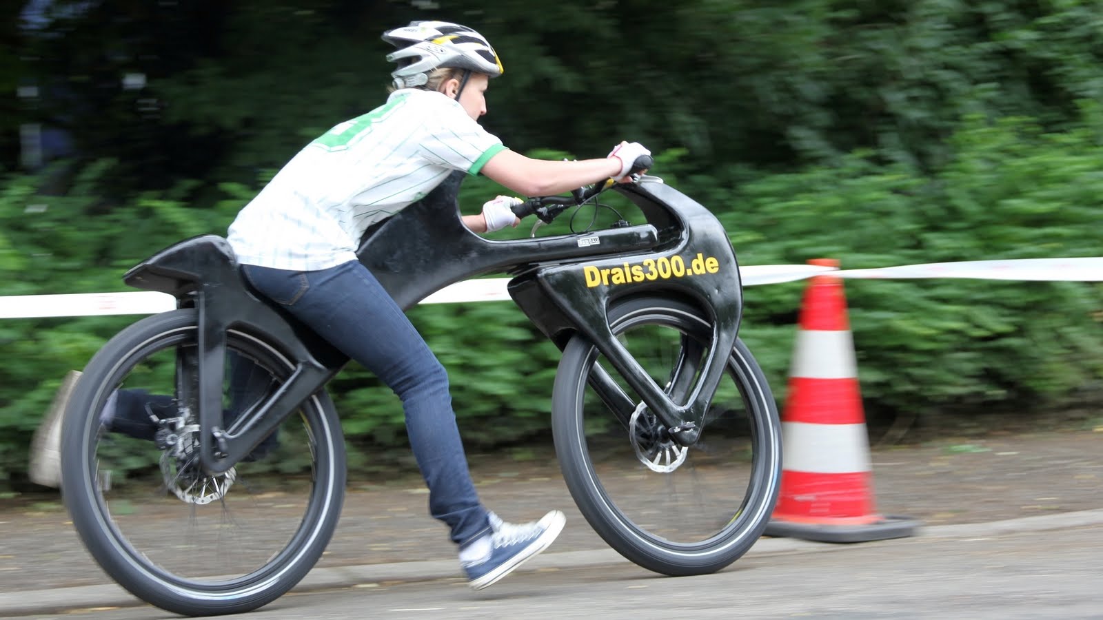 wackyboards: Drais300, FlizBike, and GlideCycle