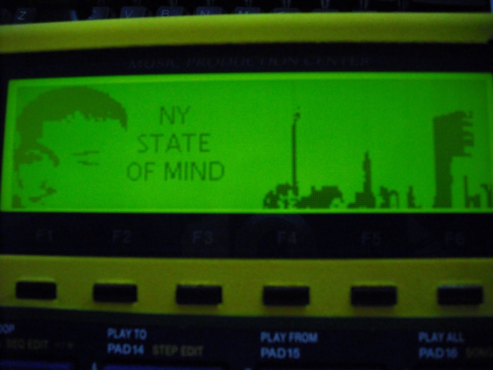 CUSTOM MPC SPLASH SCREENSHOTS