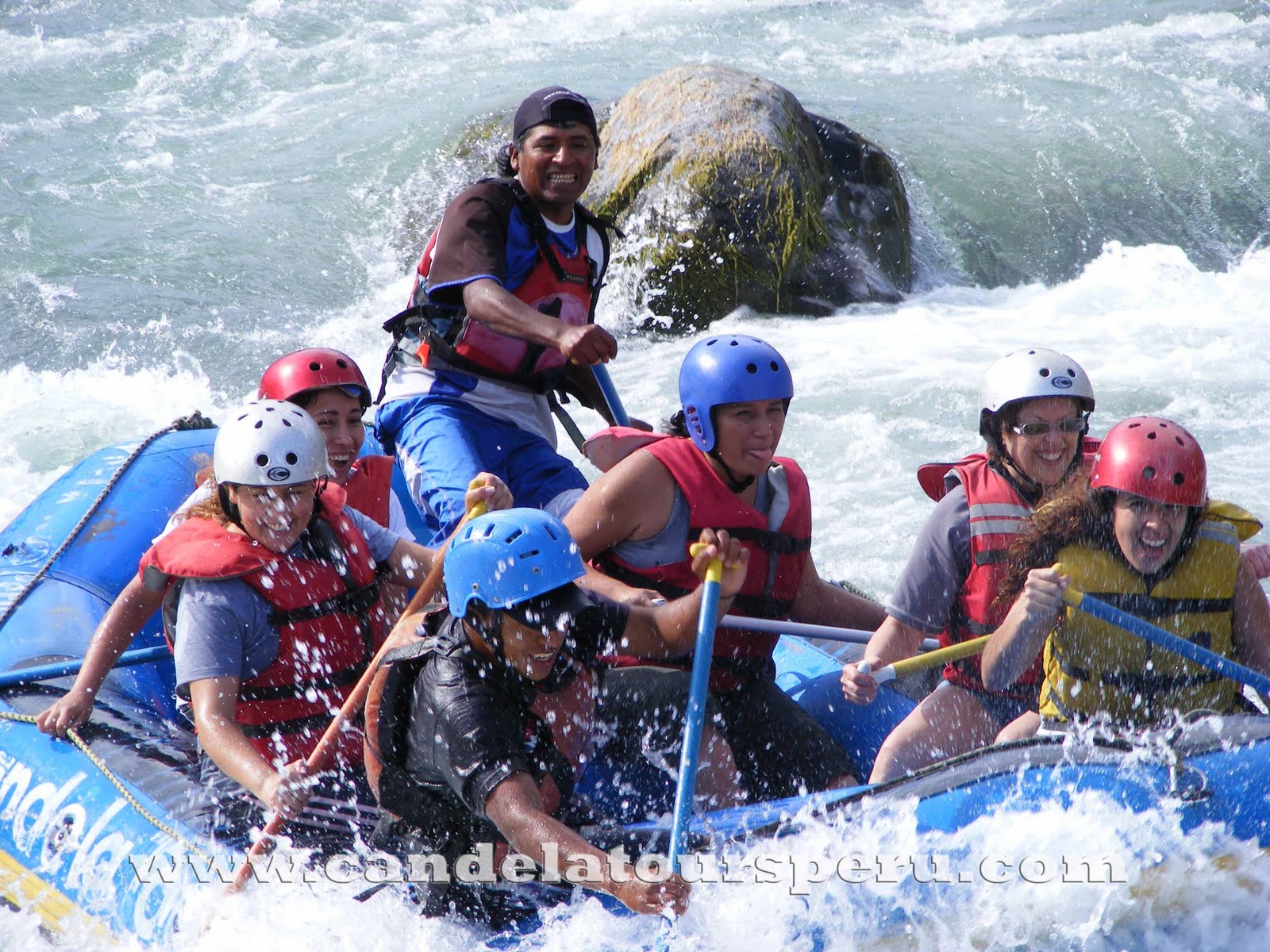 Turismo de Aventura en el Perú: Canotaje y Kayak en el Perú