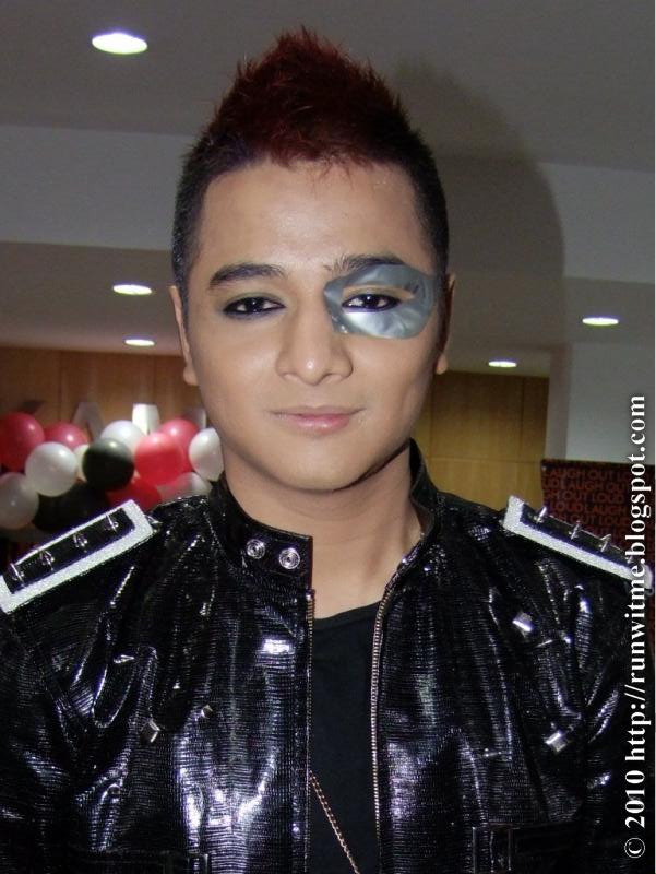 RUNNING WITH PASSION: Celebrunner: Dafi @ Launching of Laugh Out Loud ...