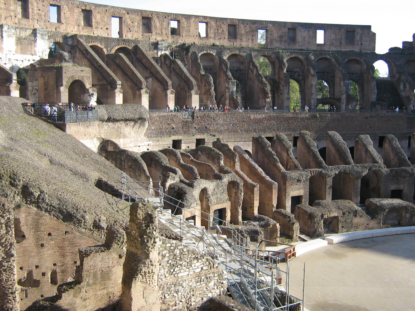 Istoria Artei: Colosseumul