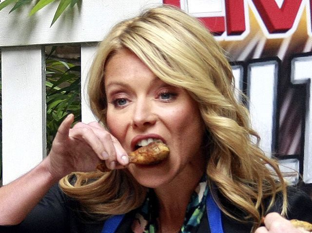 Celebrities Caught Eating in Public | Amazing Pictures | Inspiring ...