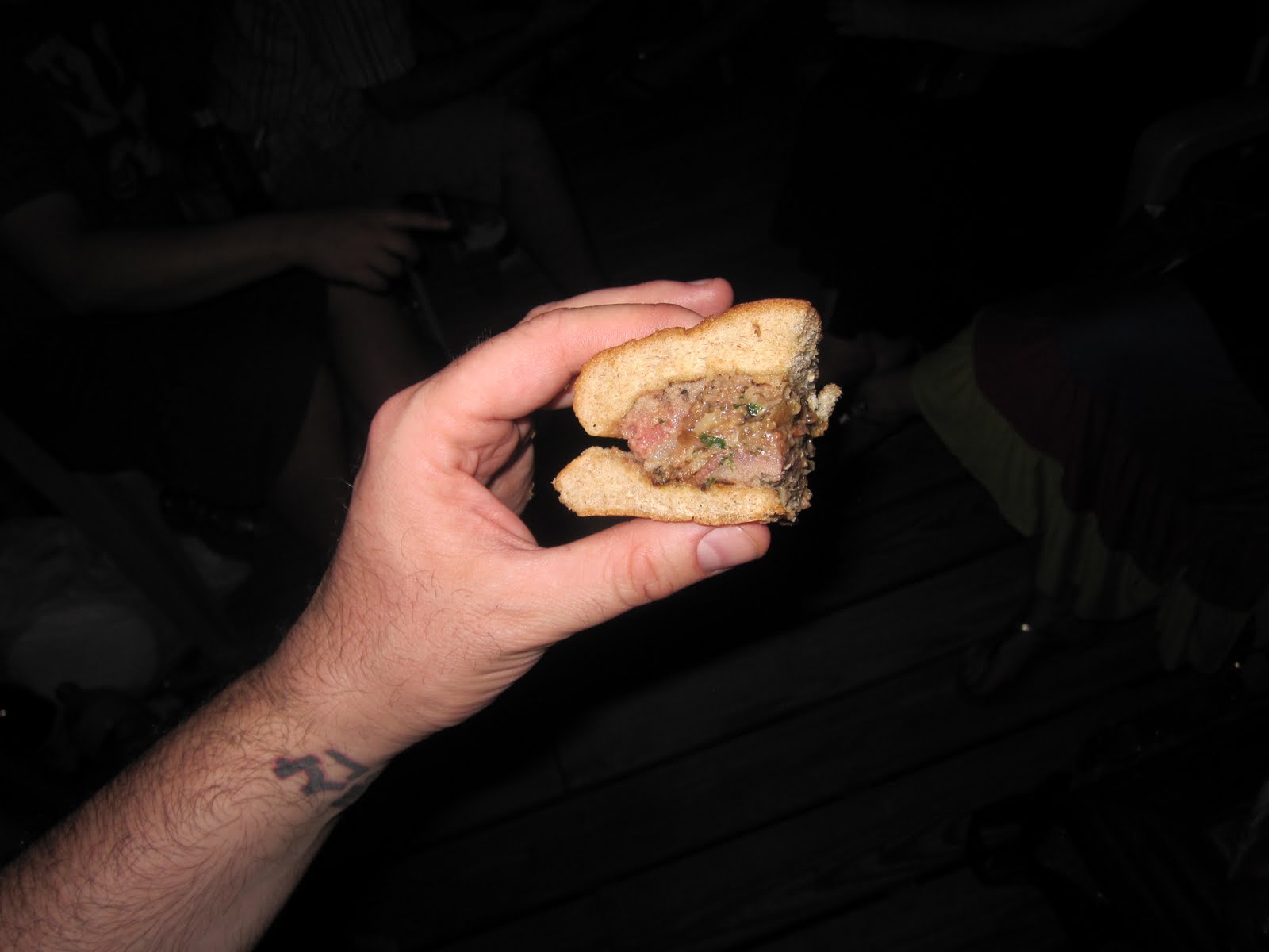 BuiltBurger – Custom Built Roof Top Crowd Pleasing | Burger Conquest