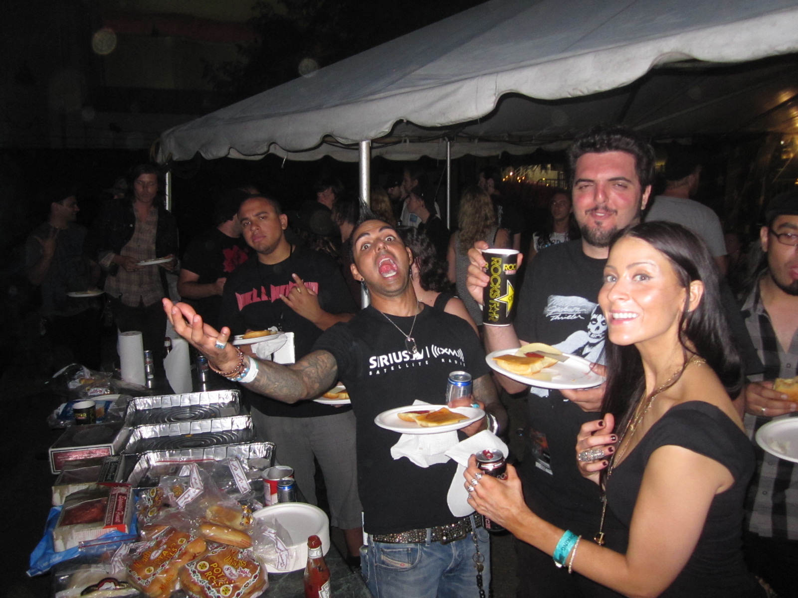 Sausage Party *with big cans – Feeding The Mayhem | Burger Conquest