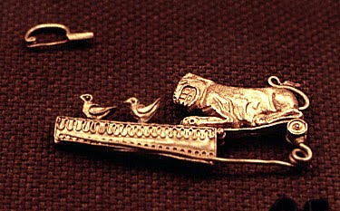 Dressed to Kill- Fibulae