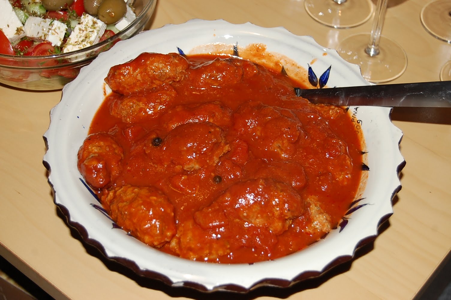 Cook me up: Soutzoukakia Smirneika - Traditional Smirnean Meatballs