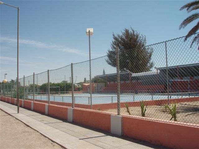 TOMBWA (Porto Alexandre), cidade coragem... em franca recuperação?