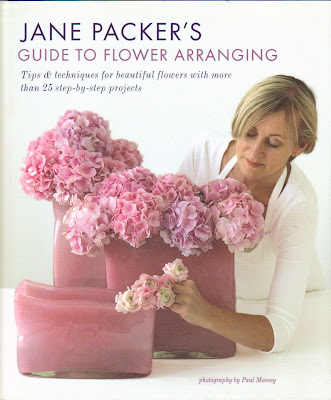 DESIGN MY WAY...by Mimi Betancourt: Flowers...Jane Packer style