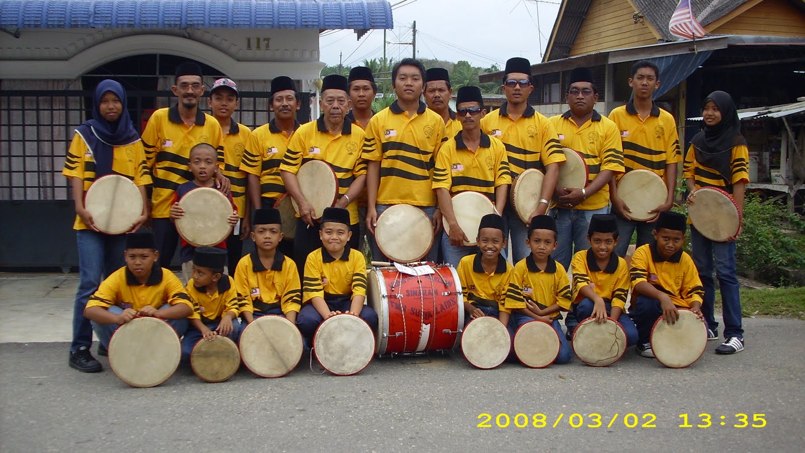 Kompang Warisan Sinaran Suria Labis: Gambar Kenangan... Aktiviti ...