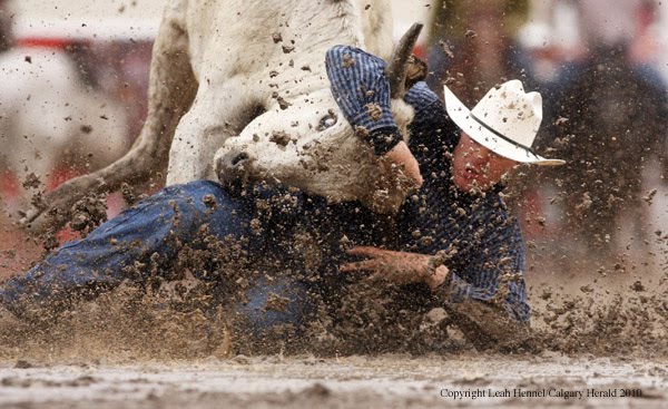 Leah Hennel Photography: Muddy Rodeo