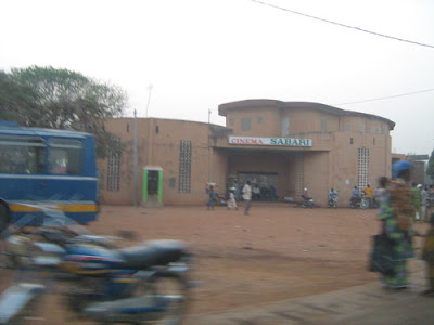 ABT2011.com - Le Blog: DJOUGOU, VILLE DE TOUS LES DANGERS
