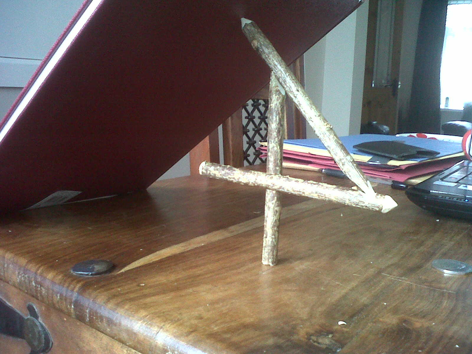 Belfast Bushcraft Blog: A small figure of four trap.