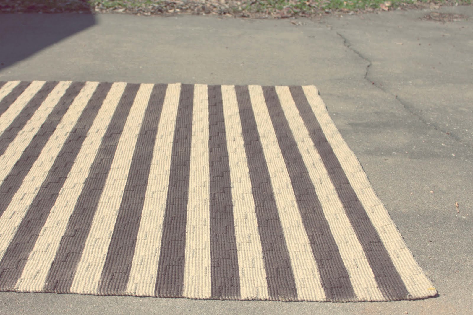 Gingiber: d.i.y. striped rug