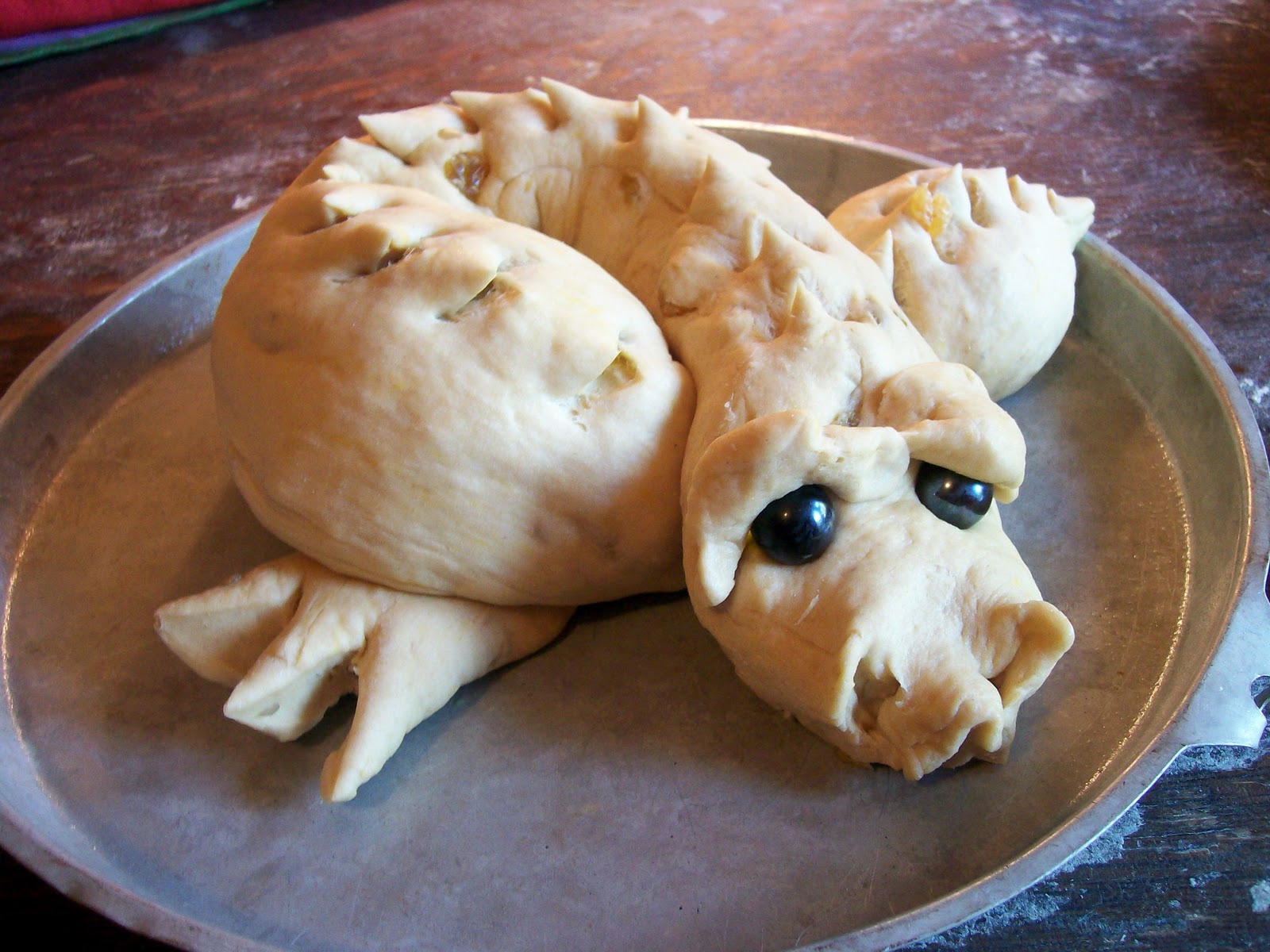 cypress space: Michaelmas baking....Dragon Bread!