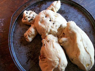cypress space: Michaelmas baking....Dragon Bread!
