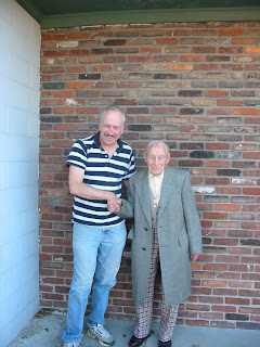 Bluegrass Music and Artwork: Sleepy Marlin Dies