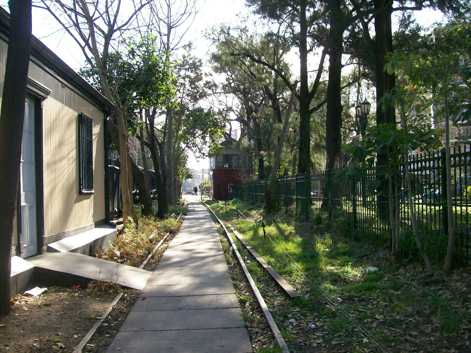 Tirando al Medio: Belgrano R ¿De nuevo el Shopping en la estación?