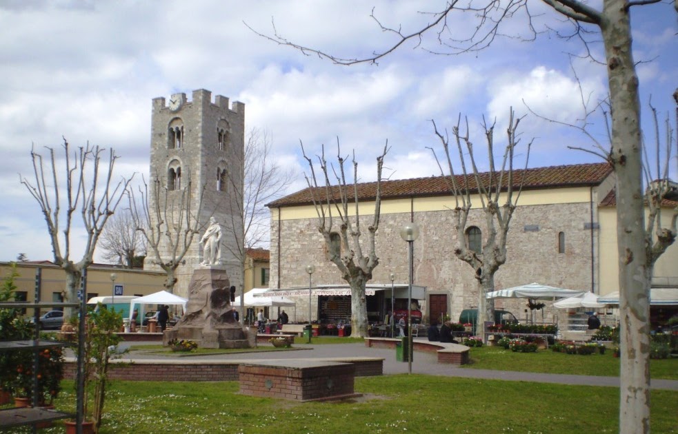 VECCHIANO UN PAESE: Claudio Di Scalzo detto Accio: Che cos'è Vecchiano ...