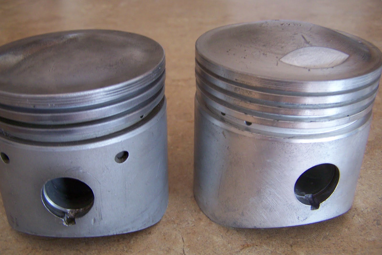 BMW 700 Sport Coupe restoration: Pistons