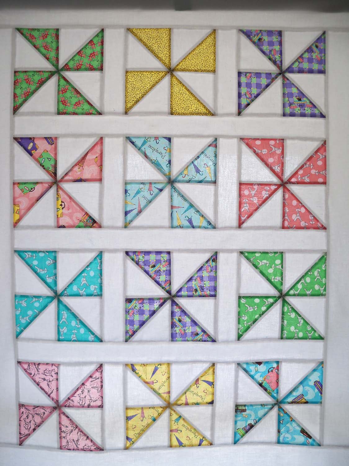 Sew Lovely: Pinwheel Quilt Top