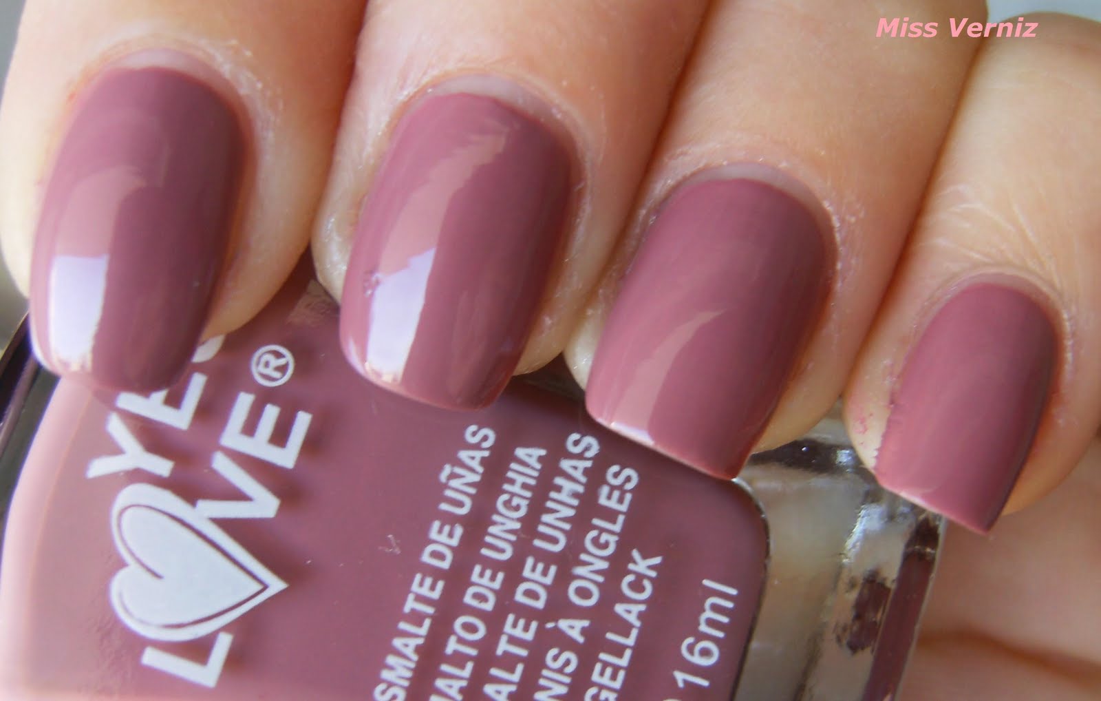 Ana_missverniz: Dois rosinhas da Yes Love.....mesmo lindos....!!!!