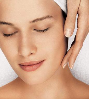 Clínica Joviale: Cuidados simples para um rosto perfeito em 10 passos.