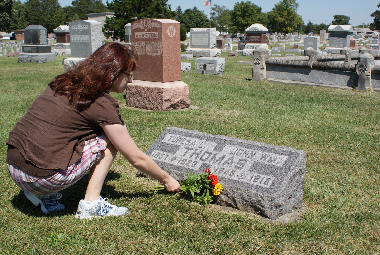 Pulled Through the Knothole of Time: Tombstone Tuesday: Turesa Lucinda ...