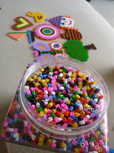 ALL ABOUT A LITTLE GIRL...: Pyssla Beads
